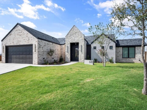Home | Caprock Brick